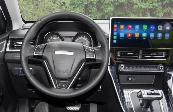 Gasoline SUV Haval Vehicle 2021 HAVAL M6 PLUS 1.5T DCT 5 Door 5 Seats